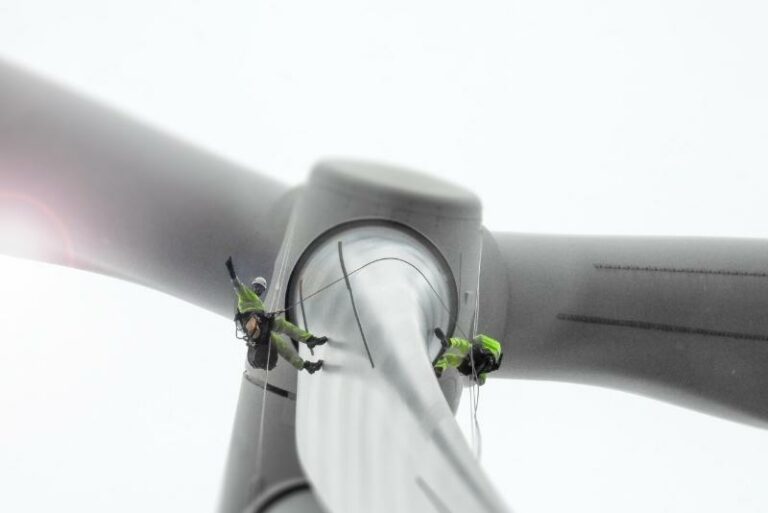 Augmented Reality for Wind Turbine Inspections | VSight